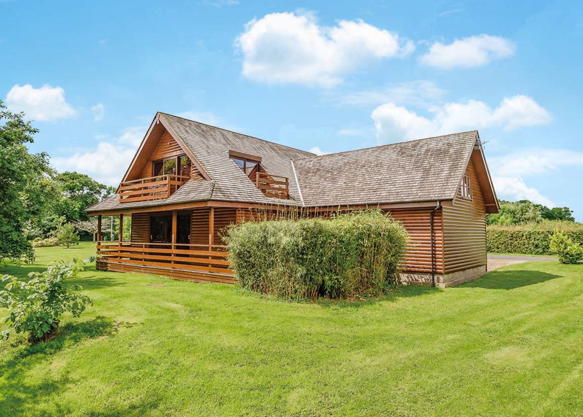 Chalet ∙ 2 Bedrooms ∙ 2 Guests - Shropshire