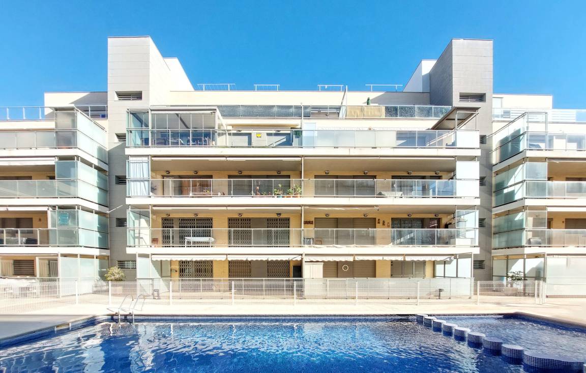 80 M² Apartamento ∙ 2 Habitaciones ∙ 6 Huéspedes - Villavieja, España