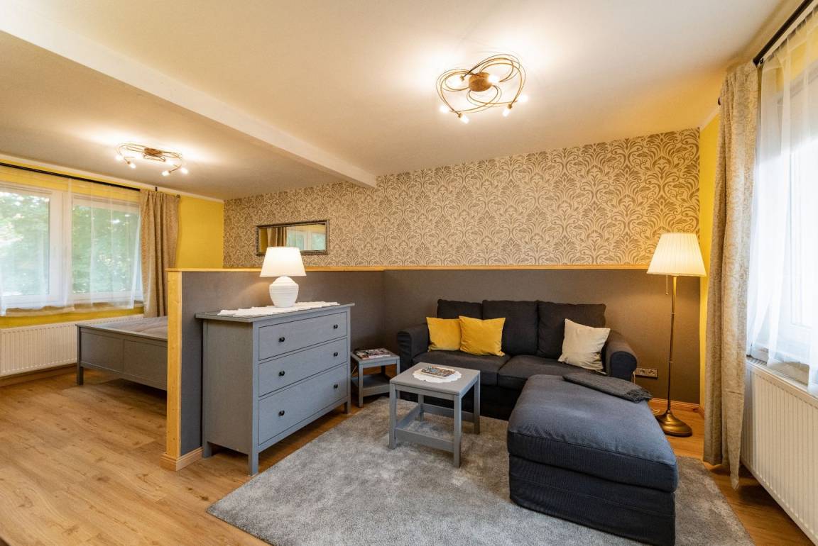 64 M² Ferienwohnung ∙ 1 Schlafzimmer ∙ 2 Gäste - Ruhla