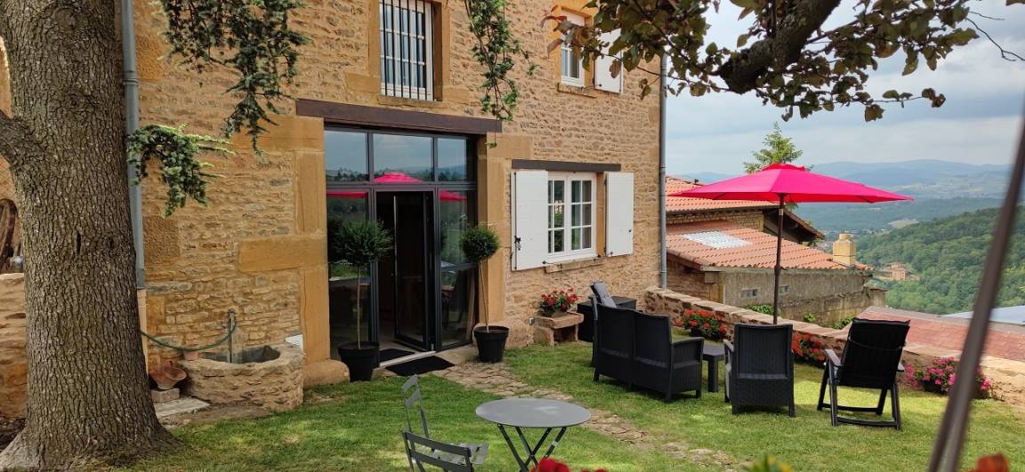 142 M² Gîte ∙ 3 Chambres ∙ 7 Personnes - Villefranche-sur-Saône