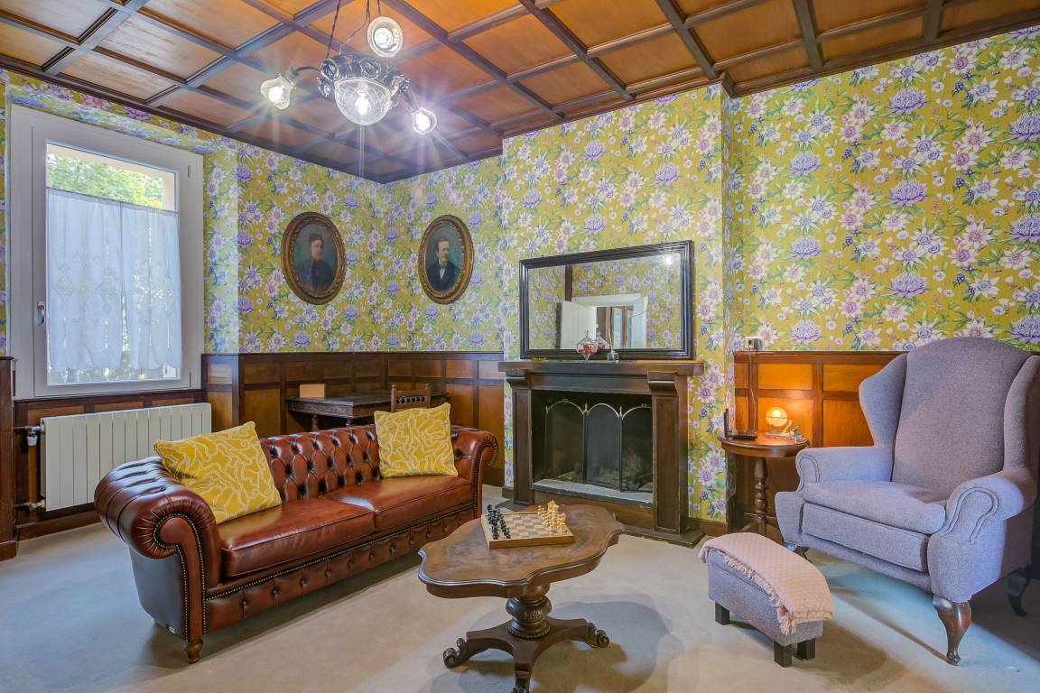 220 M² Villa ∙ 4 Schlafzimmer ∙ 7 Gäste - Stresa