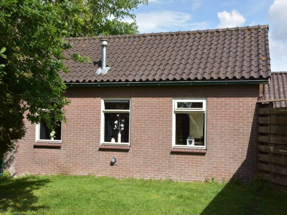 49 M² Huis ∙ 1 Slaapkamer ∙ 2 Gasten - Steenwijk