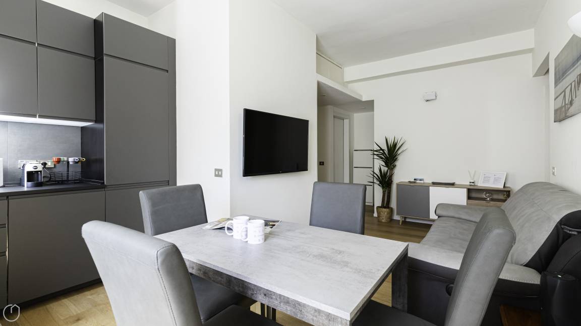 70 M² Ferienwohnung ∙ 2 Schlafzimmer ∙ 4 Gäste - Mailand