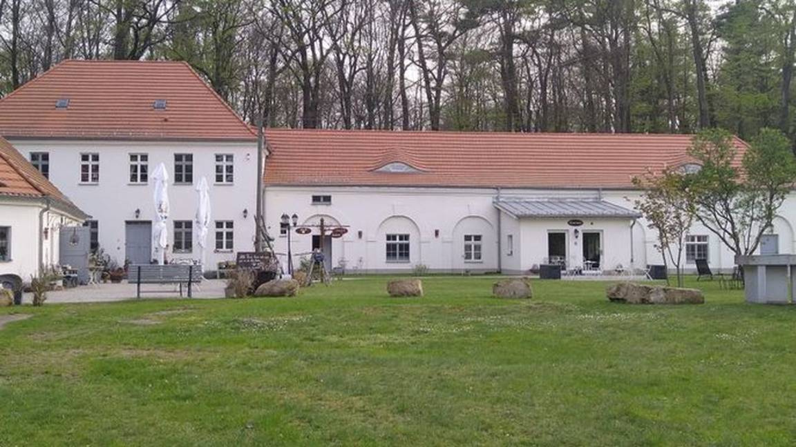 20 M² Hotel ∙ 2 Guests - Lauchhammer