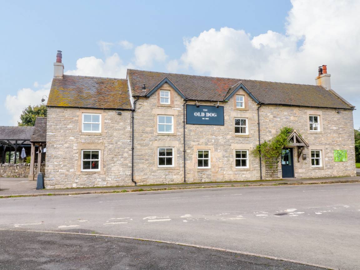Cottage ∙ 2 Bedrooms ∙ 4 Guests - Alstonefield