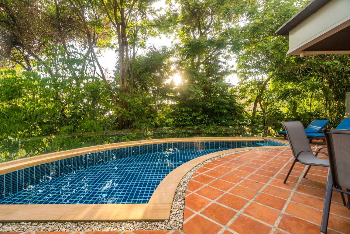 170 M² Villa ∙ 2 Bedrooms ∙ 4 Guests - Patong Beach