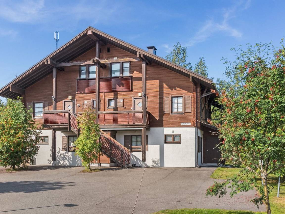 70 M² House ∙ 1 Bedroom ∙ 6 Guests - Russia
