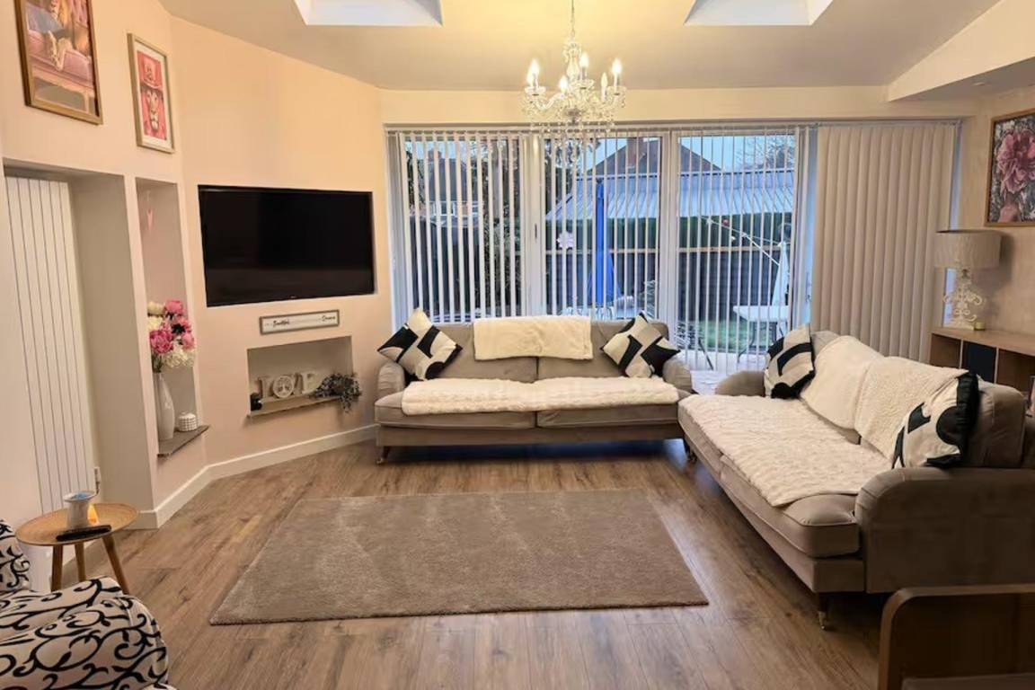 40 M² Casa ∙ 3 Habitaciones ∙ 6 Huéspedes - Birmingham