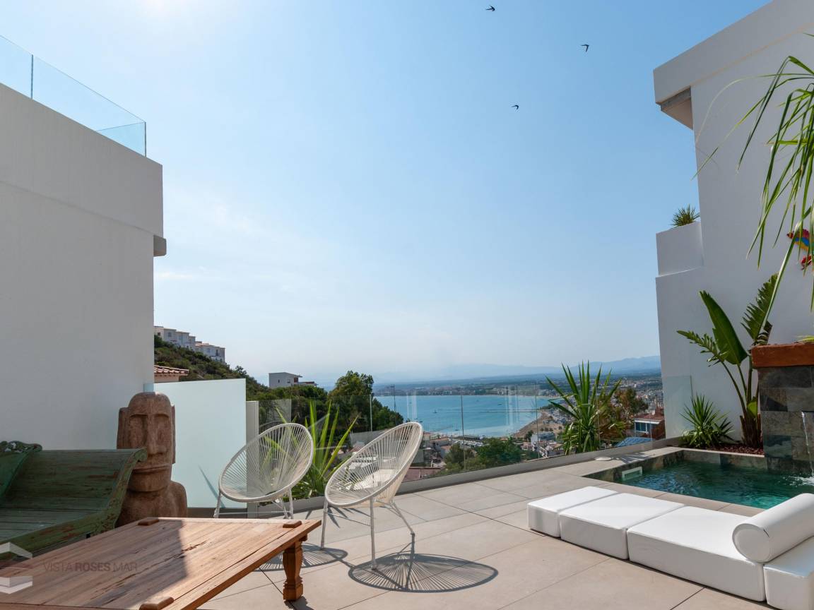 200 M² Ferienhaus ∙ 4 Schlafzimmer ∙ 8 Gäste - Cadaqués