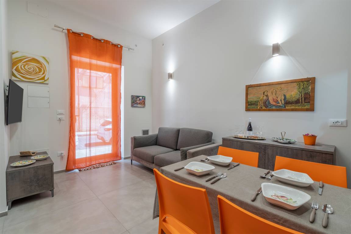 57 M² Apartamento ∙ 2 Habitaciones ∙ 4 Huéspedes - Noto