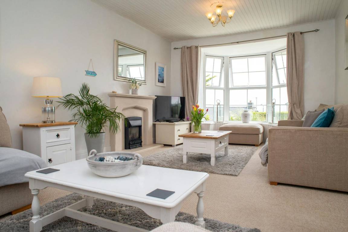 105 M² Cottage ∙ 4 Bedrooms ∙ 8 Guests - Tenby