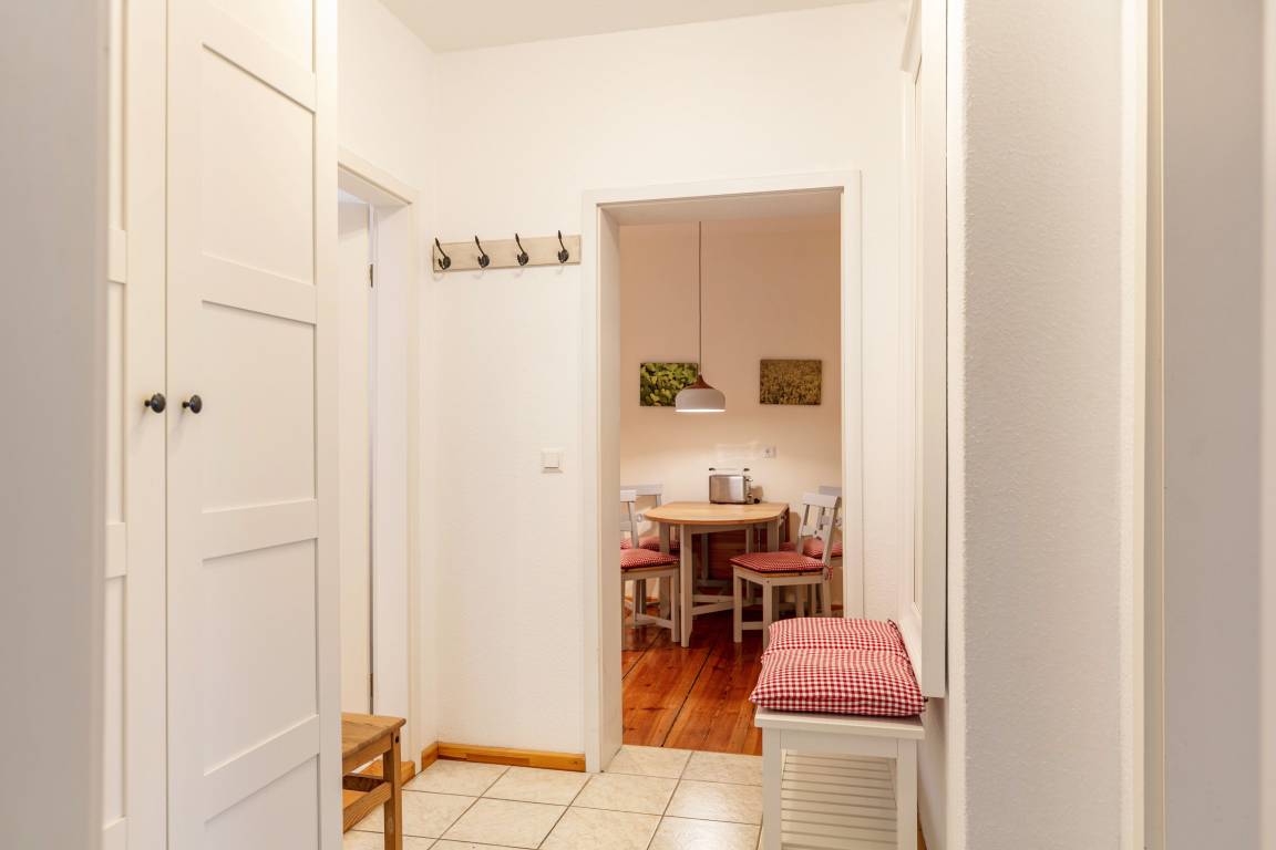 60 M² Ferienwohnung ∙ 1 Schlafzimmer ∙ 4 Gäste - Templin
