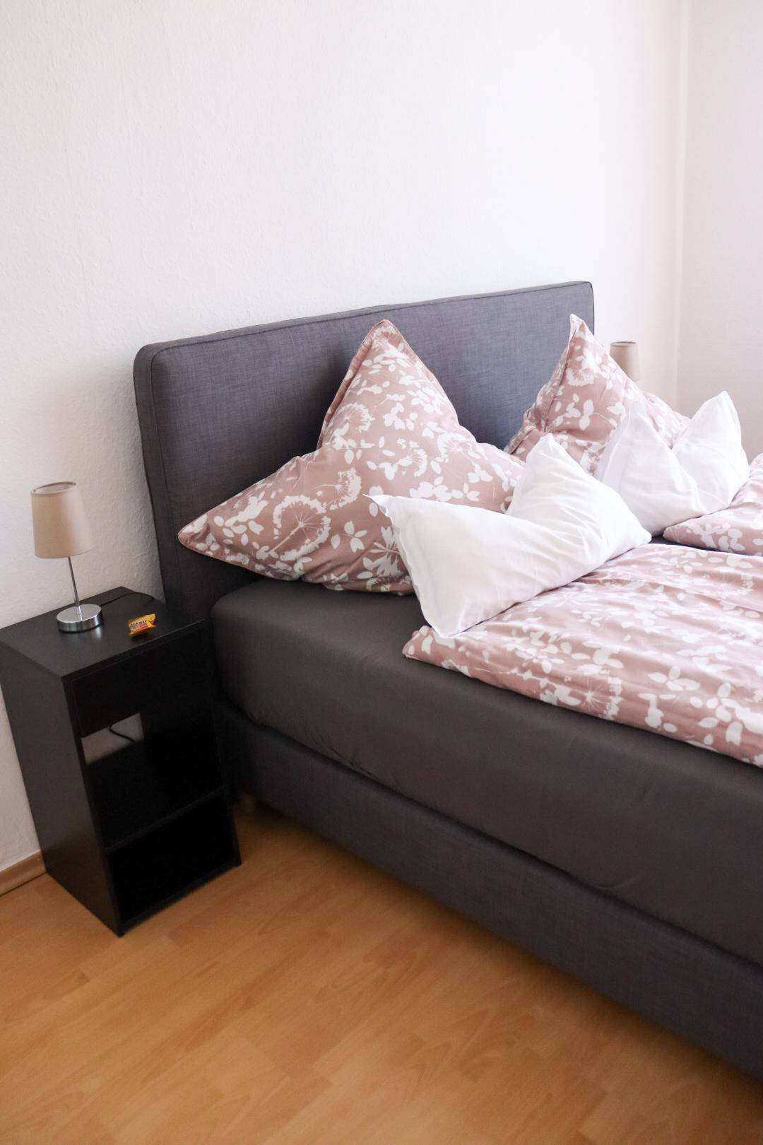 55 M² Ferienwohnung ∙ 1 Schlafzimmer ∙ 2 Gäste - Saarburg