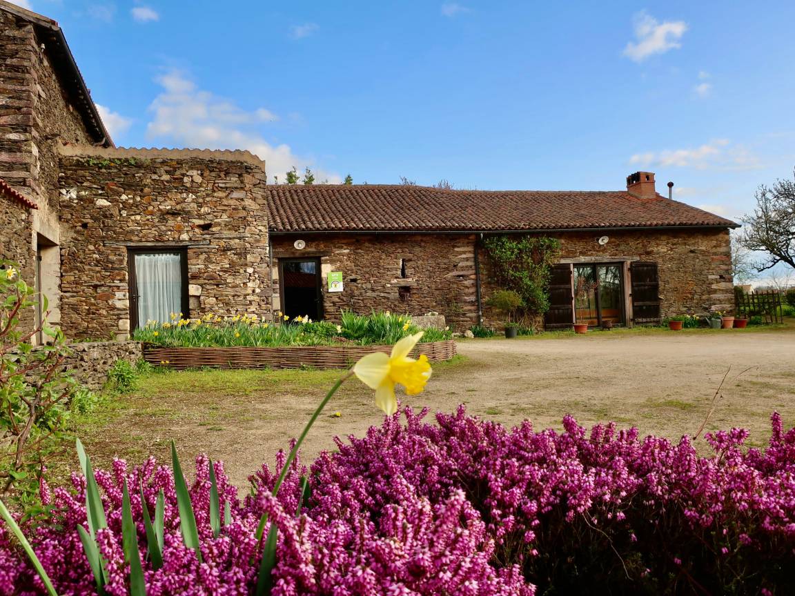 135 M² Cottage ∙ 4 Chambres ∙ 9 Personnes - Pouzauges