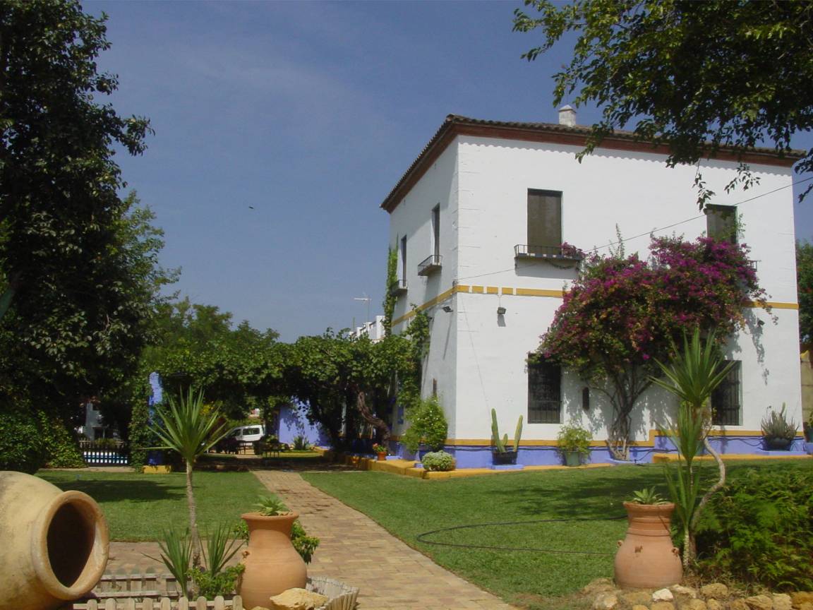 400 M² Casa ∙ 7 Habitaciones ∙ 20 Huéspedes - Carmona