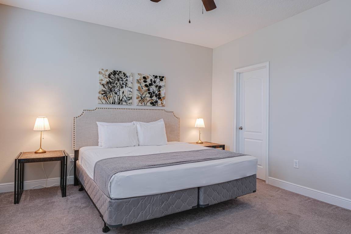 House ∙ 3 Bedrooms ∙ 8 Guests - Lake Eva, FL