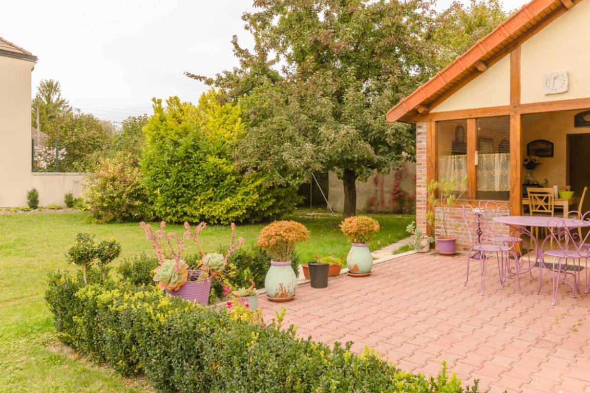 130 M² Gîte ∙ 2 Habitaciones ∙ 4 Huéspedes - Romilly-sur-Seine