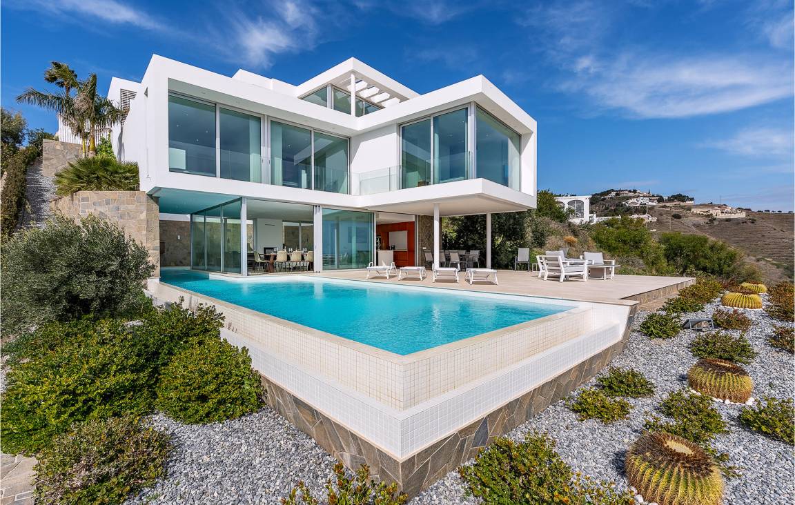 400 M² Huis ∙ 5 Slaapkamers ∙ 10 Gasten - Almuñécar