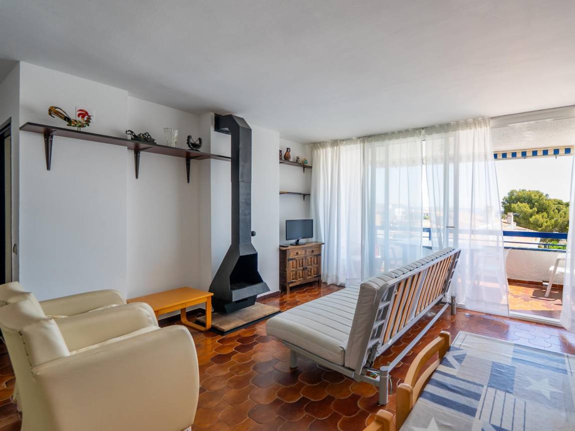 70 M² Apartamento ∙ 3 Habitaciones ∙ 6 Huéspedes - Torredembarra
