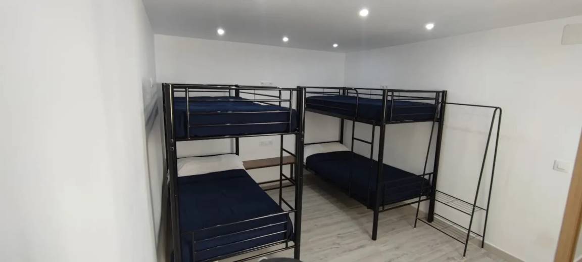65 M² Apartamento ∙ 2 Habitaciones ∙ 8 Huéspedes - Igualada