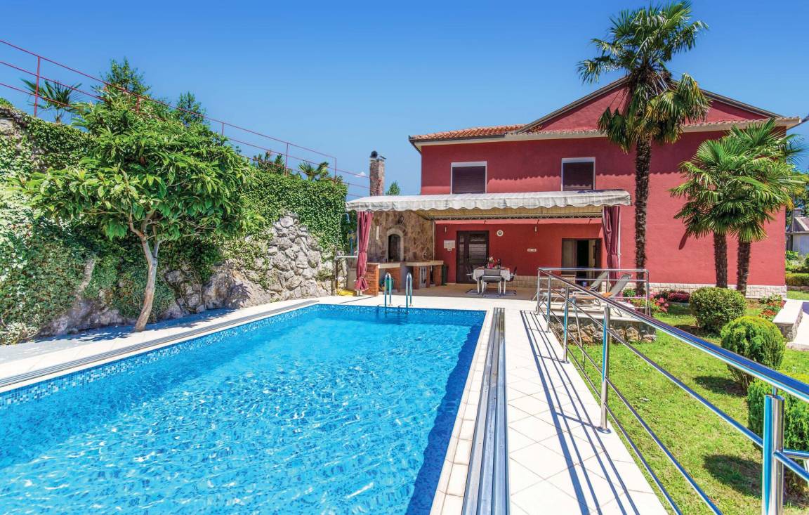 130 M² Ferienhaus ∙ 4 Schlafzimmer ∙ 8 Gäste - Rijeka
