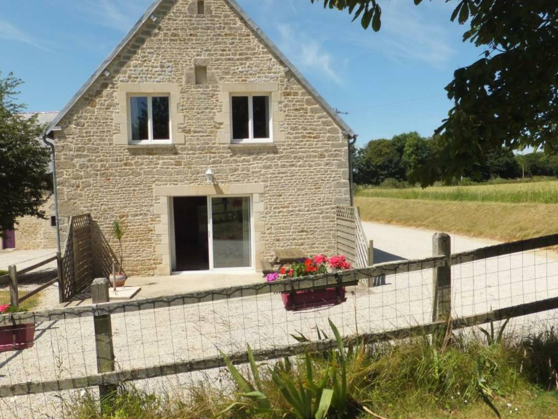 113 평방 미터 코티지 (자연 속의 작은 별장) ∙ 침실 3개 ∙ 게스트 6명 - 노르망디