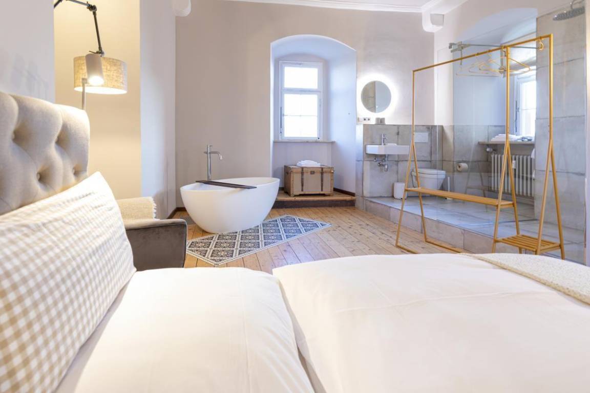 112 M² Ferienhaus ∙ 2 Schlafzimmer ∙ 5 Gäste - Kirchberg an der Jagst