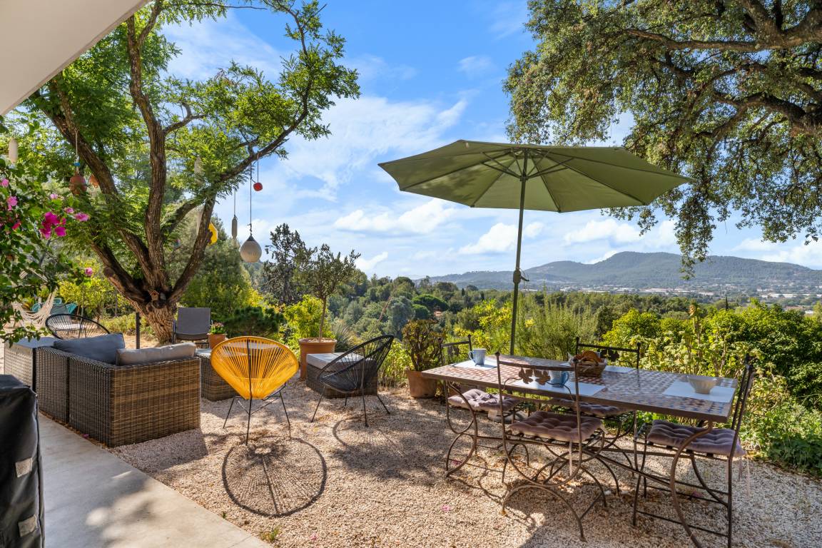 120 M² Maison De Vacances ∙ 3 Chambres ∙ 5 Personnes - Pierrefeu-du-Var