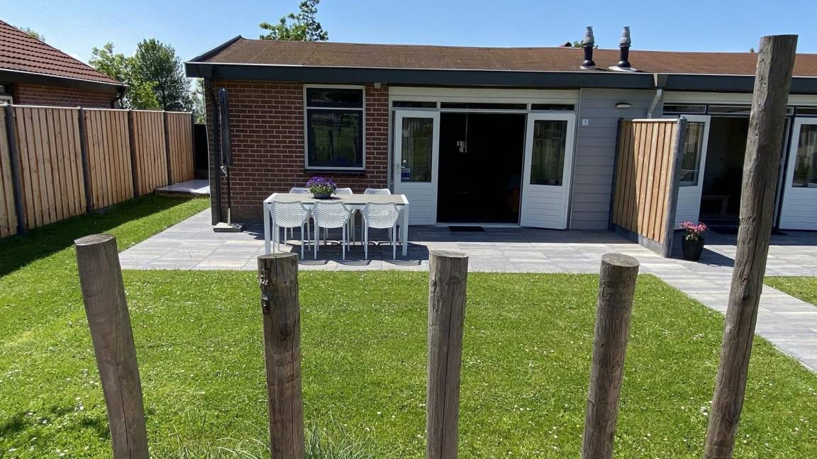 Ferienhaus ∙ 2 Schlafzimmer ∙ 4 Gäste - Vrouwenpolder