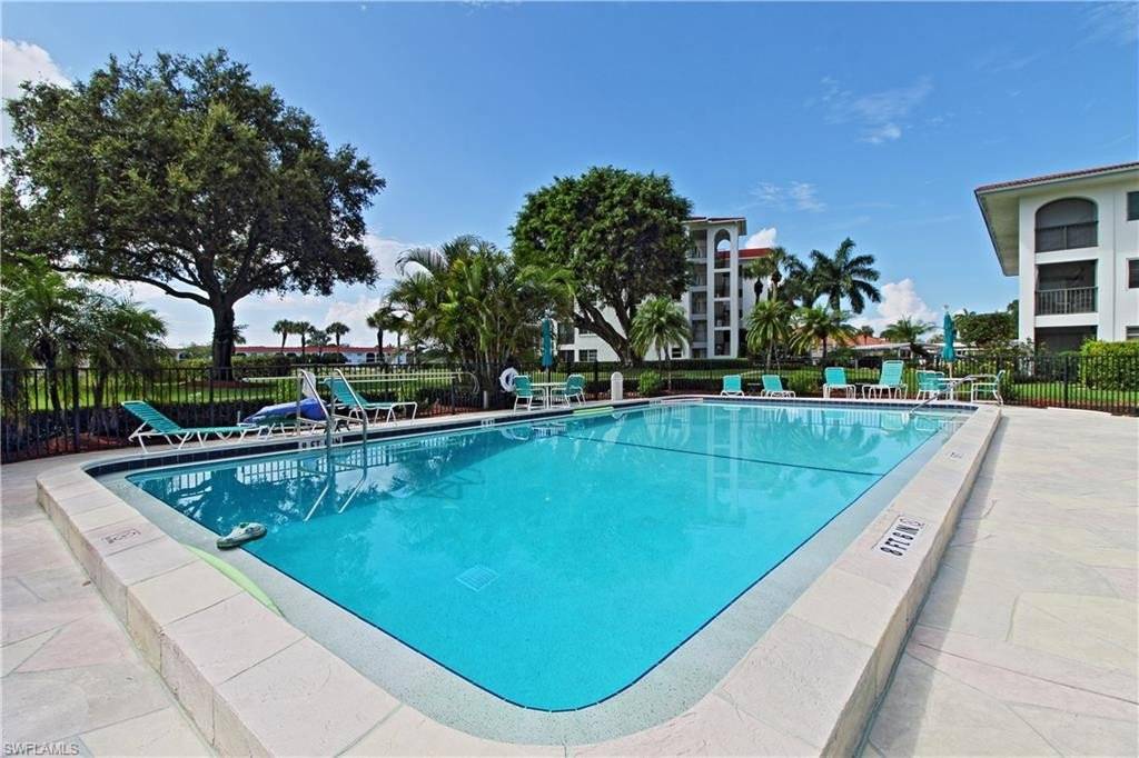 87 M² Condo ∙ 2 Bedrooms ∙ 4 Guests - Naples, FL