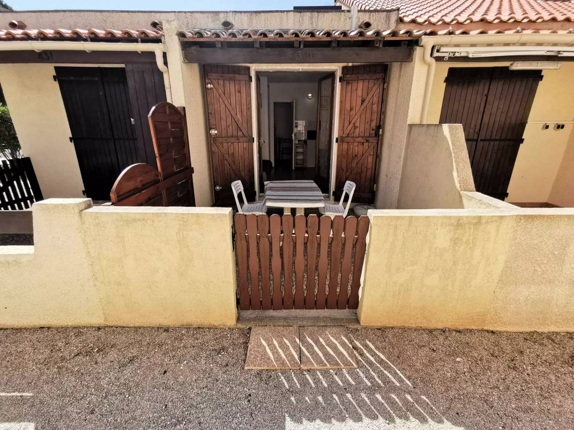 18 M² Huis ∙ 1 Slaapkamer ∙ 4 Gasten - Leucate