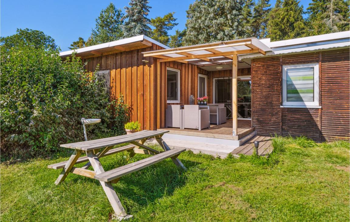 50 M² Ferienhaus ∙ 2 Schlafzimmer ∙ 4 Gäste - Zadelsdorf