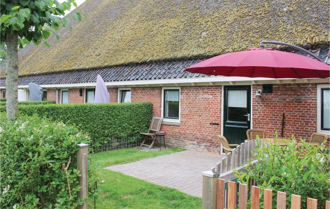 70 M² Apartment ∙ 3 Bedrooms ∙ 4 Guests - Dokkum