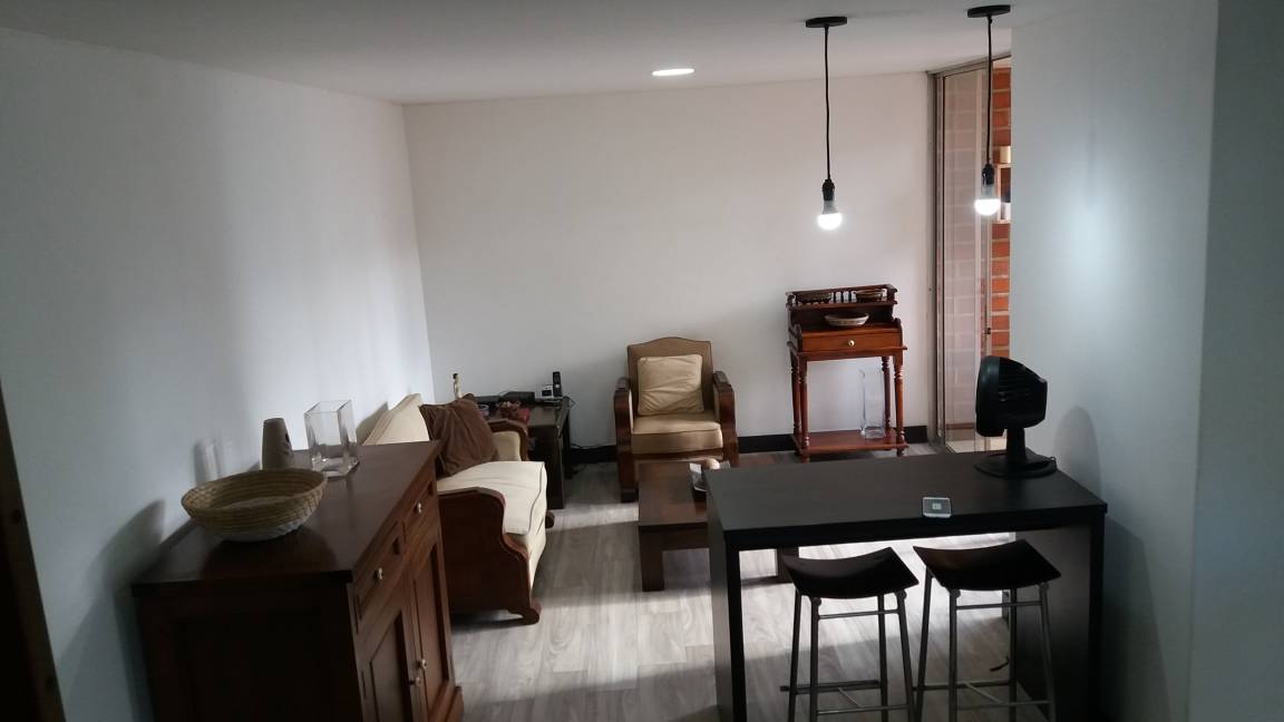 64 M² Apartamento ∙ 1 Habitación ∙ 3 Huéspedes - Itagüi