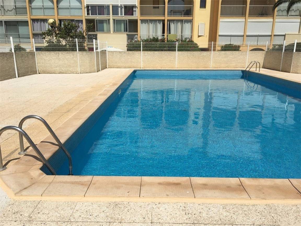 30 M² Villa ∙ 1 Habitación ∙ 4 Huéspedes - Narbona