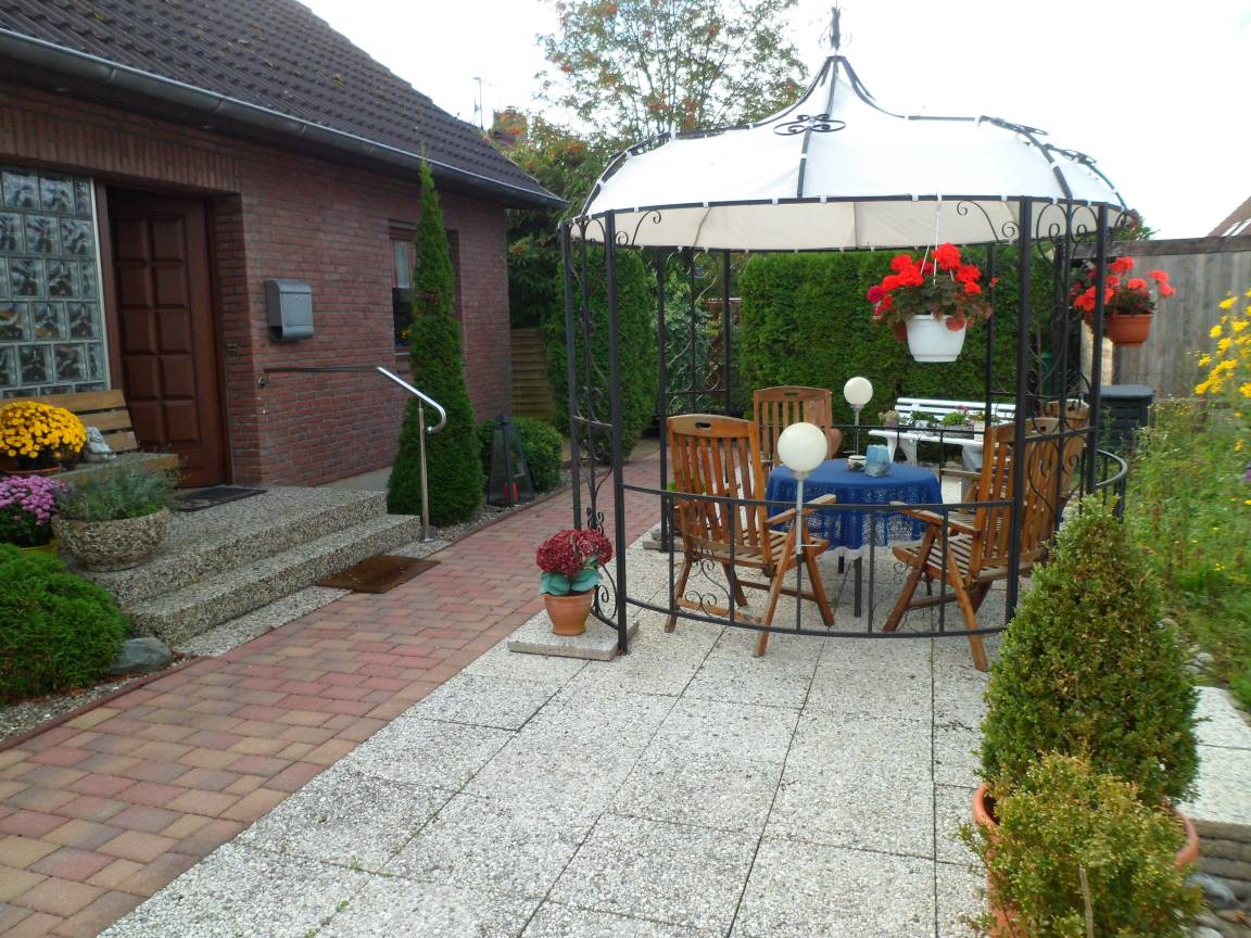 85 M² Ferienhaus ∙ 2 Schlafzimmer ∙ 4 Gäste - Fehmarn