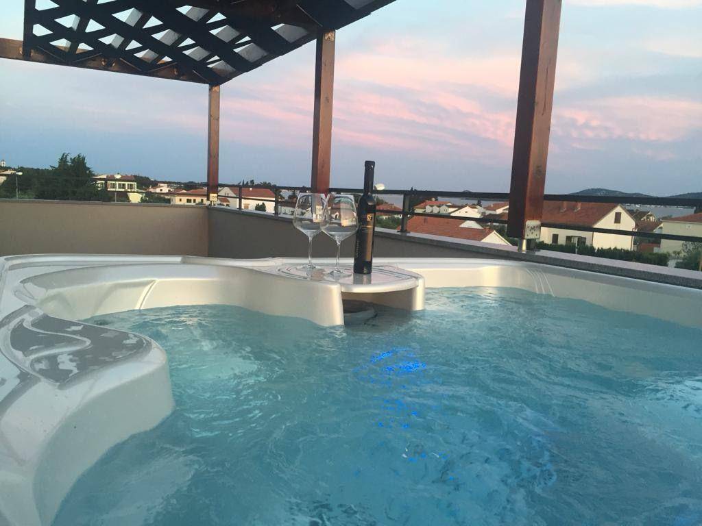120 M² Appartement ∙ 2 Chambres ∙ 4 Personnes - Biograd na Moru