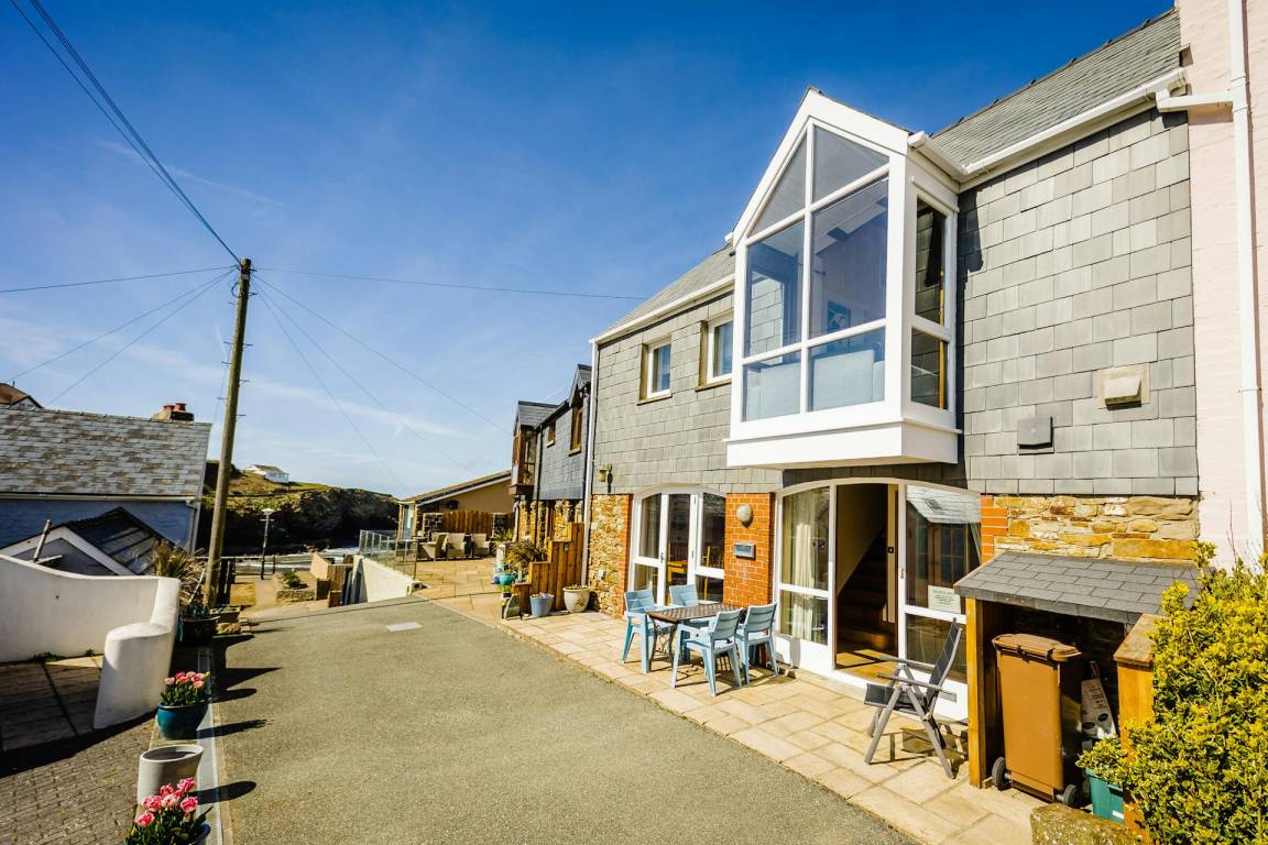 112 M² Cottage ∙ 3 Bedrooms ∙ 5 Guests - Little Haven