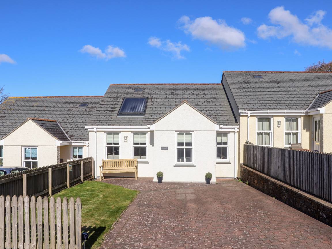 Cottage ∙ 2 Bedrooms ∙ 4 Guests - Perranporth