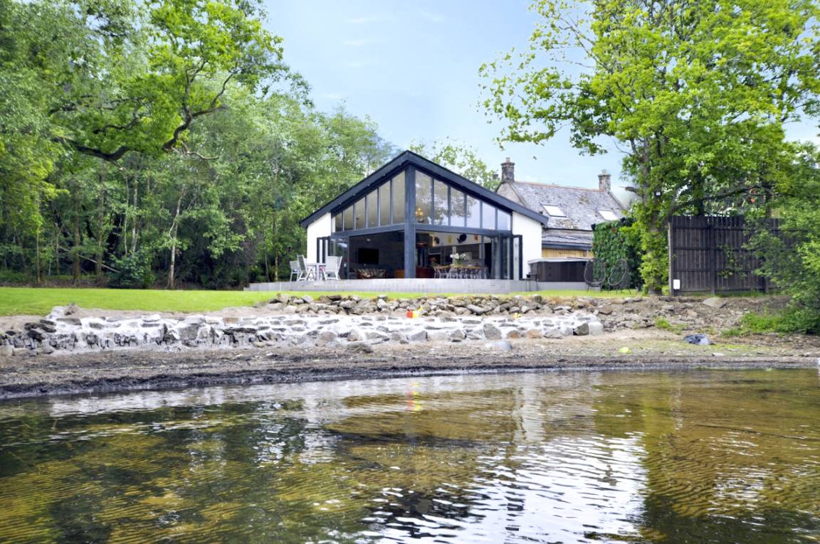 Villa ∙ 3 Bedrooms ∙ 8 Guests - Balloch