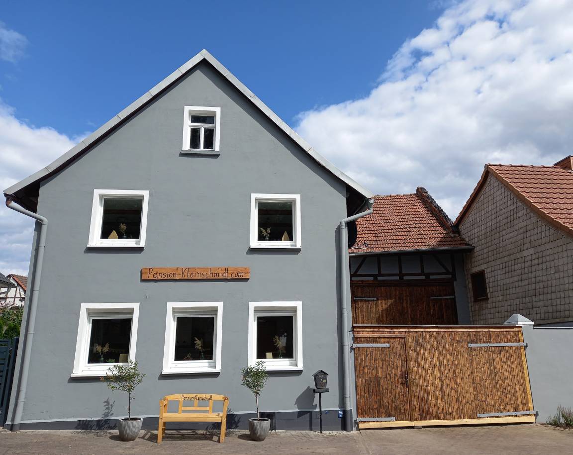 100 M² House ∙ 4 Bedrooms ∙ 8 Guests - Nordhausen