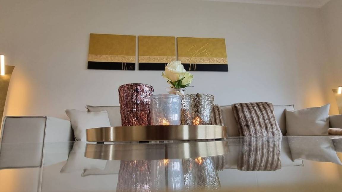 100 M² Apartment ∙ 2 Bedrooms ∙ 3 Guests - Minden