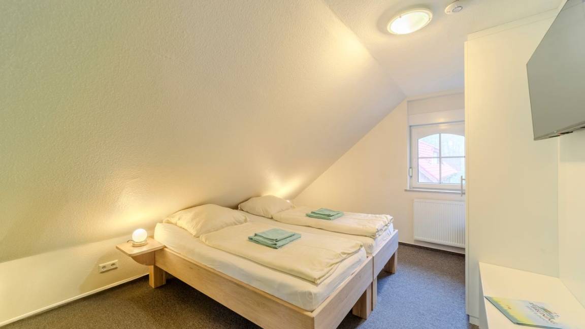 12 M² Hotel ∙ 1 Bedroom ∙ 2 Guests - Meppen