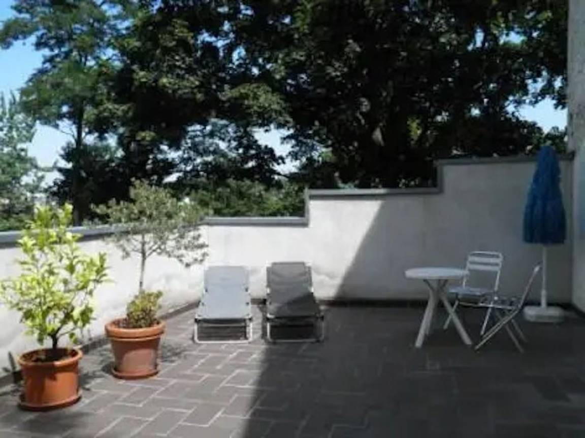 100 M² Apartamento ∙ 2 Habitaciones ∙ 3 Huéspedes - Fráncfort del Meno