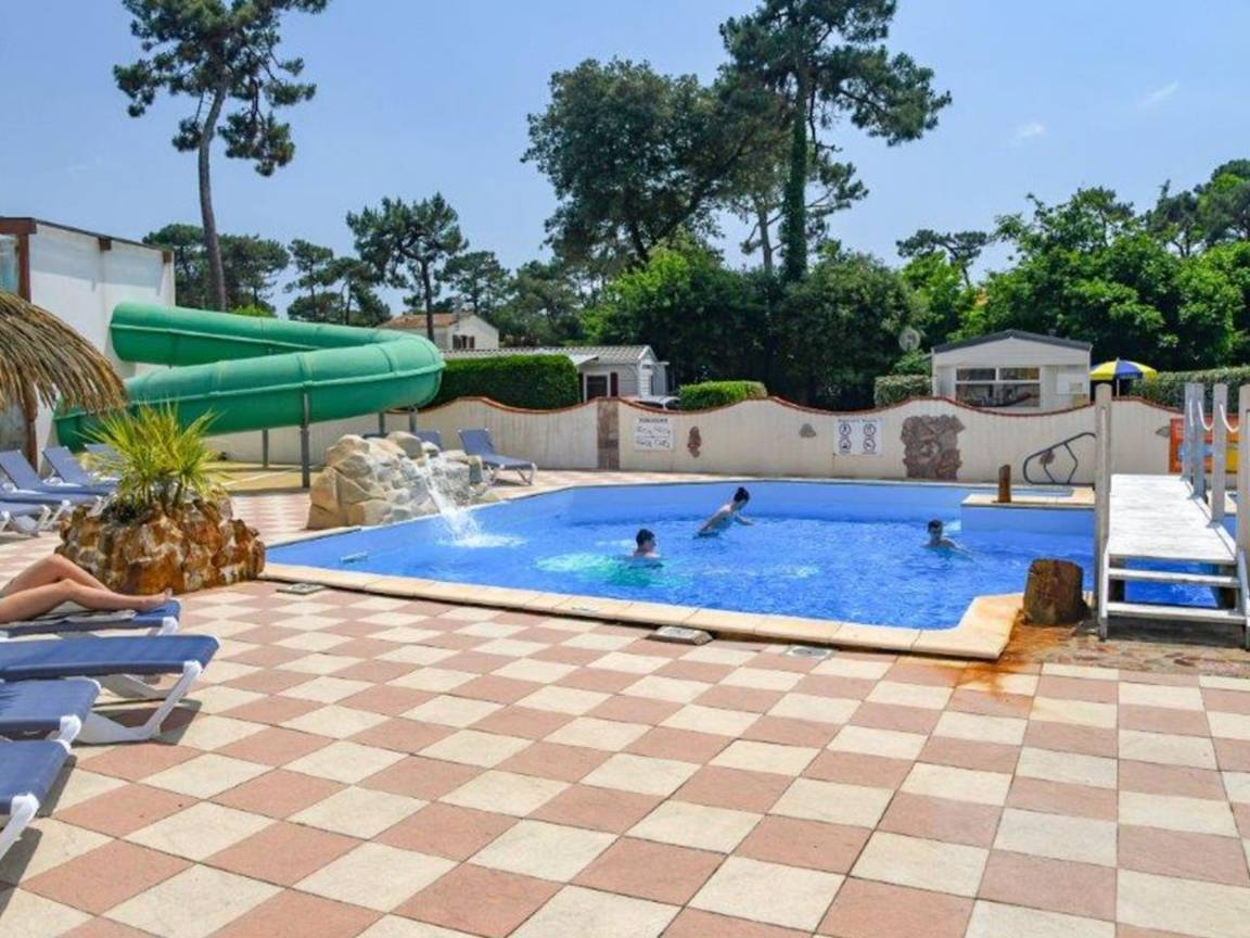 27 M² Caravan ∙ 3 Bedrooms ∙ 6 Guests - Jard-sur-Mer