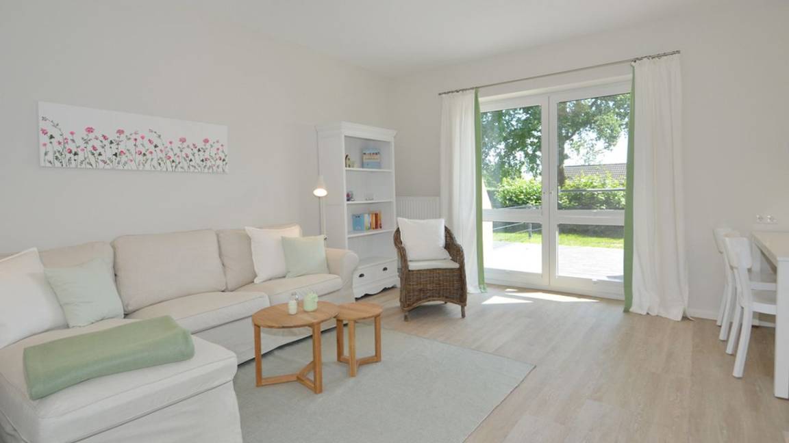 60 M² Ferienwohnung ∙ 2 Schlafzimmer ∙ 3 Gäste - Albersdorf