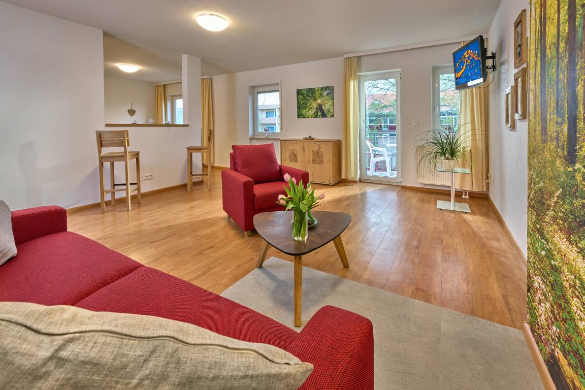 75 M² Ferienwohnung ∙ 1 Schlafzimmer ∙ 4 Gäste - Bad Krozingen