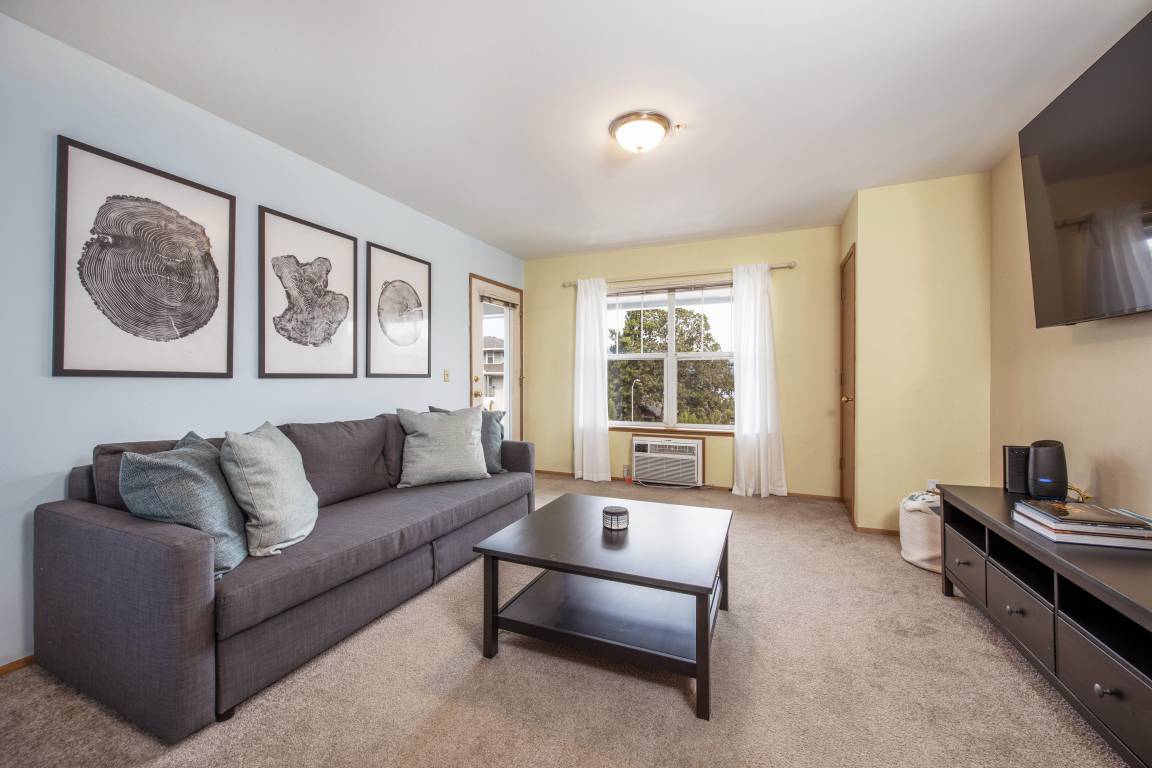 65 M² Condo ∙ 1 Bedroom ∙ 4 Guests - White Salmon, WA