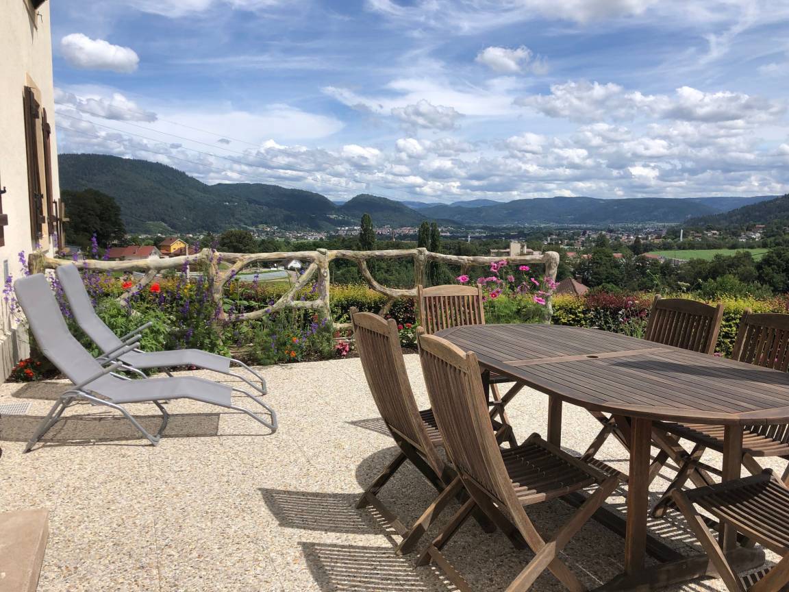 135 M² Appartement ∙ 3 Chambres ∙ 6 Personnes - Remiremont