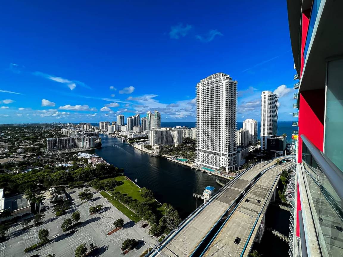357 M² Apartamento ∙ 1 Habitación ∙ 4 Huéspedes - Hallandale Beach